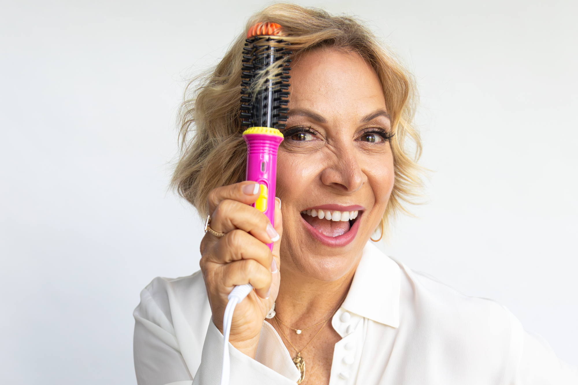 Maria McCool Answers Your Travel Hair Questions – Calista Tools